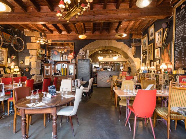 Chez Grand-mère / Restaurant traditionnel / VALENCE